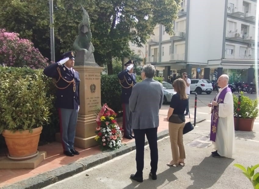 Caltanissetta, Questura commemora l’ispettore sup. Salvatore Falzone e ...