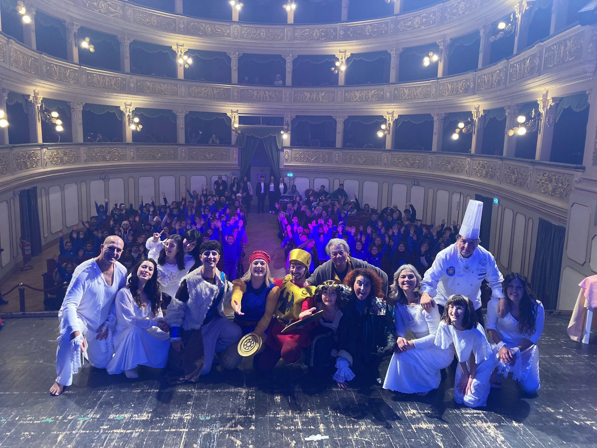Caltanissetta. Il 31 ottobre al Teatro Rosso di San Secondo ci sono i ... Caltanissetta. Il 31 ottobre al Teatro Rosso di San Secondo ci sono i ...