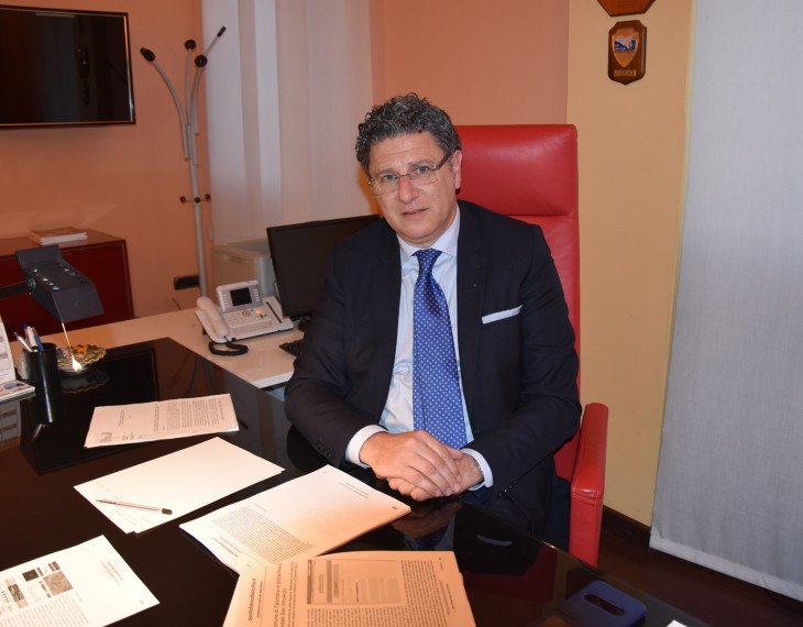 Caltanissetta. Il dott. Salvatore Lucio Ficarra è il nuovo Direttore ...