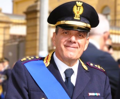 Caltanissetta. Il Commissario della Polizia di Stato Salvatore Michele ...