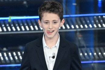 Sanremo 2025, chi è Samuele Parodi il giovane tuttologo. Conti: "Il ...