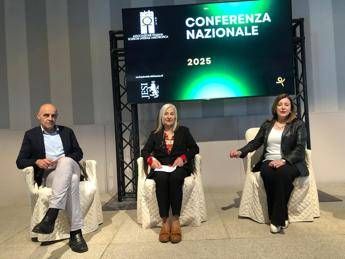 Sla, a Jesi Aisla chiama a raccolta l’Italia della cura - il Fatto ...